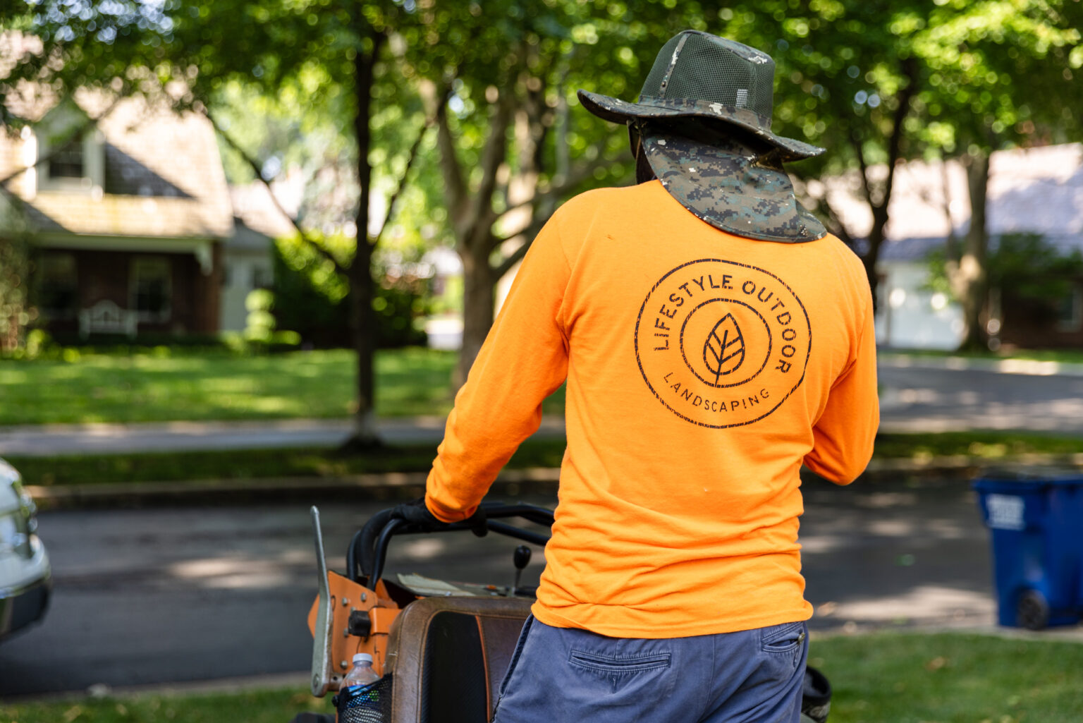 HOA Yard Waste Disposal in Overland Park | Lifestyle Outdoor